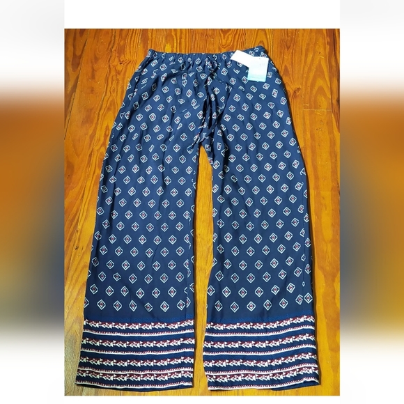 BeBop | Pants & Jumpsuits | Bebop Wide Leg Flowy Capri Crop Pants Boho ...